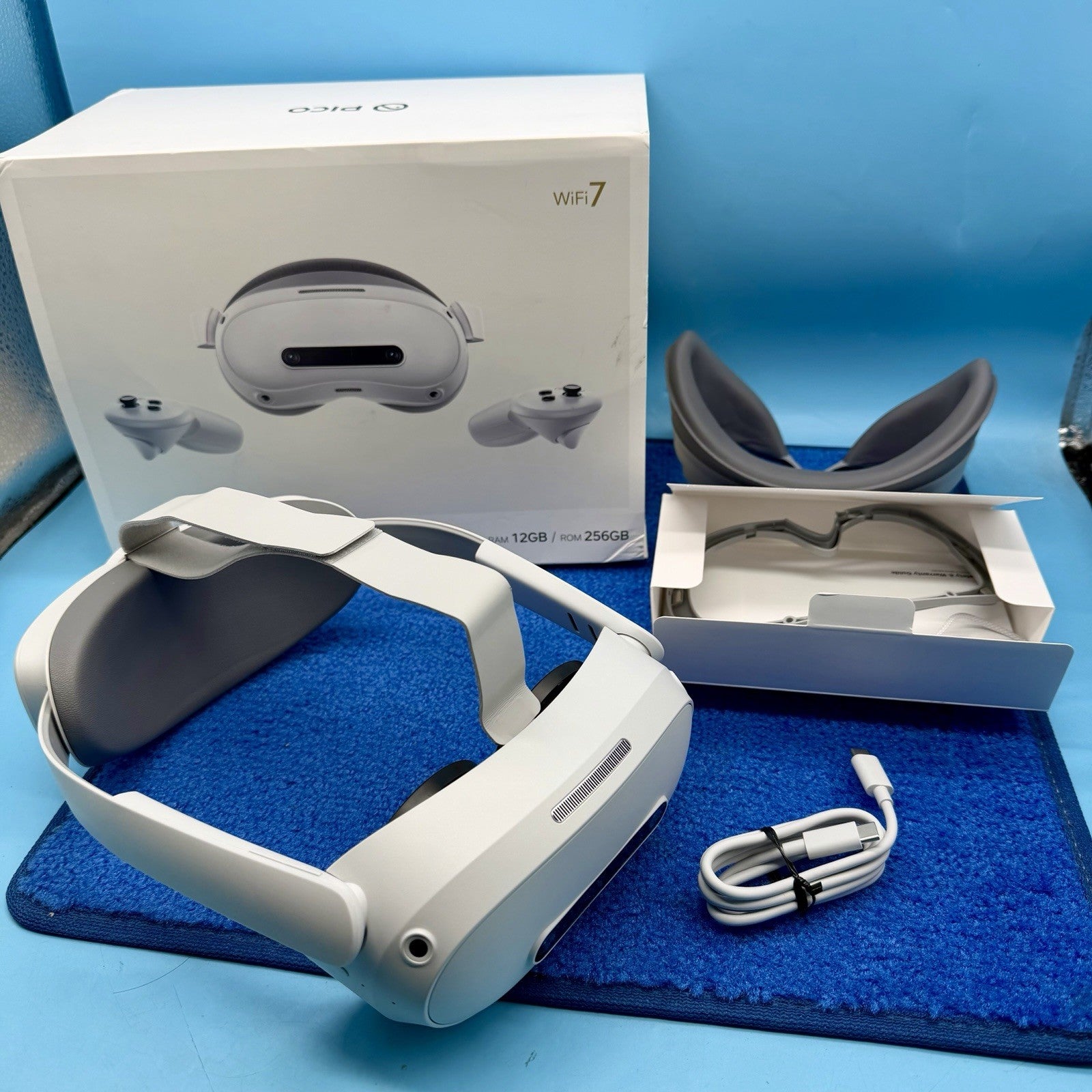 PICO 4 Ultra Enterprise 256GB 12GB RAM All-in-One VR Headset - For Bus ...
